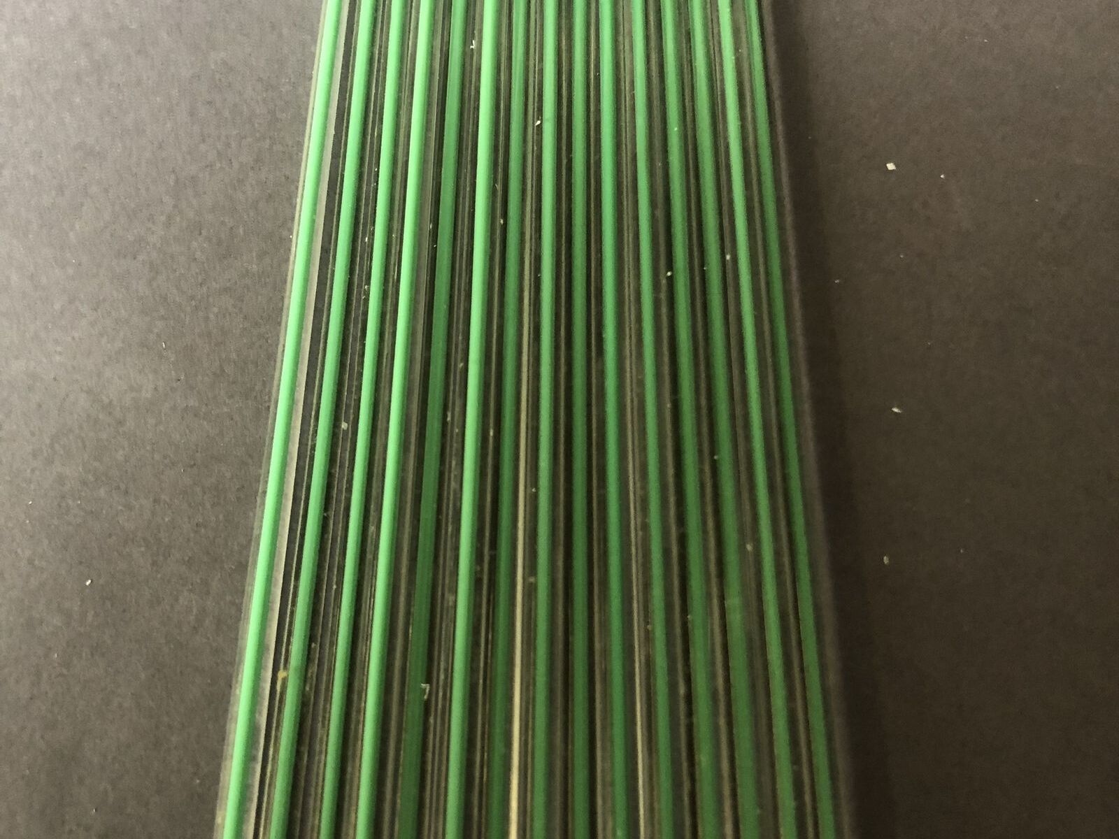 211 Green Grass Filligrana 1 lb – Potekglass